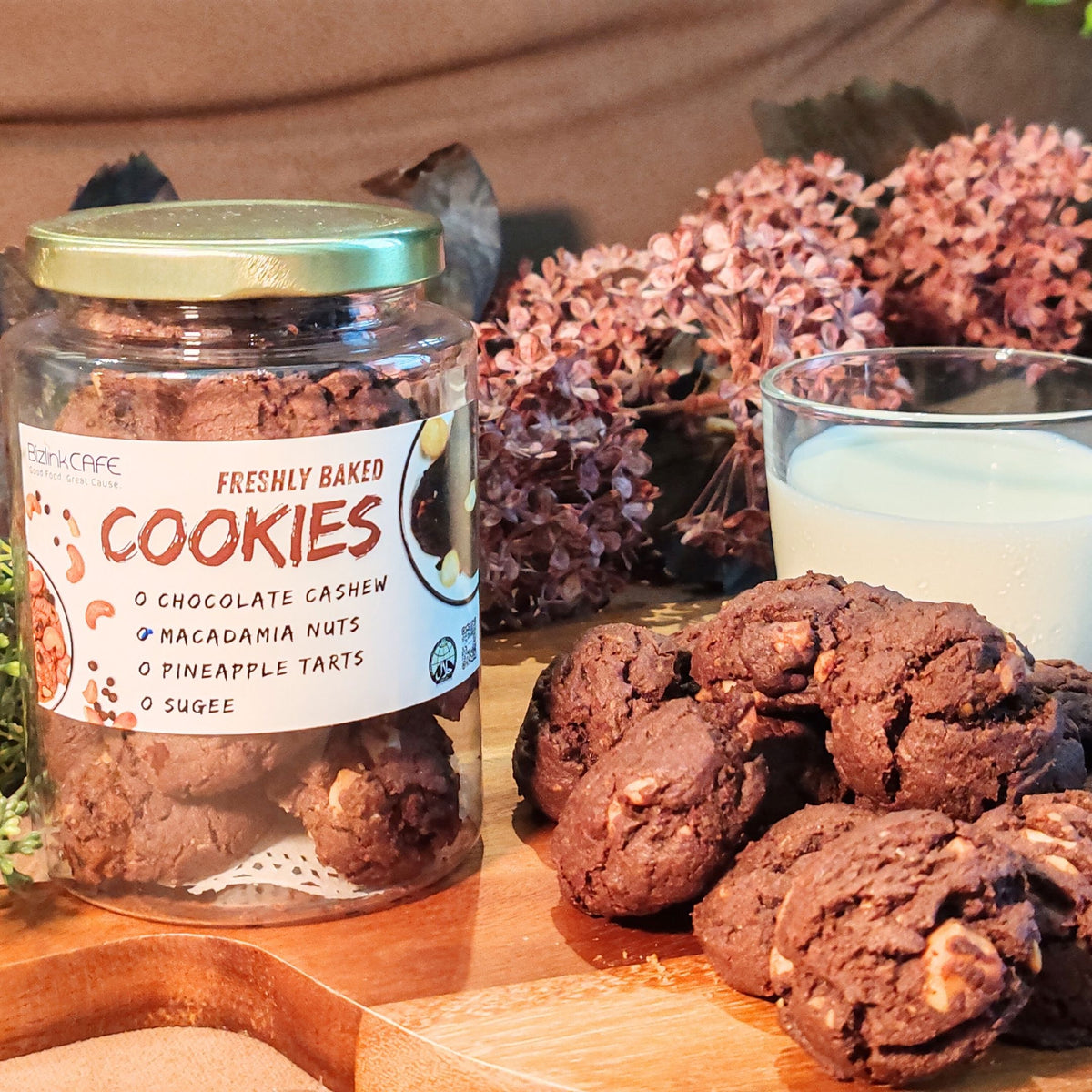Macadamia Nuts Cookies – Handmade & Freshly Baked in a Jar
